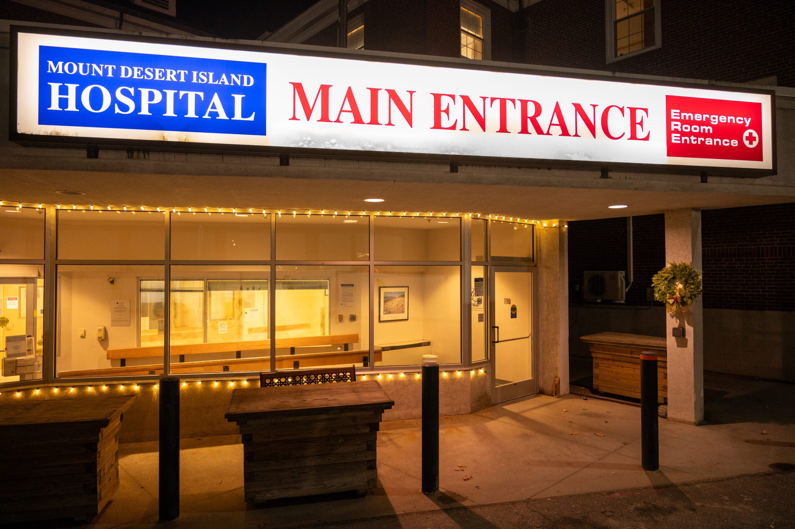 Holiday Wreaths at MDI Hospital and Health Centers - MDI Hospital